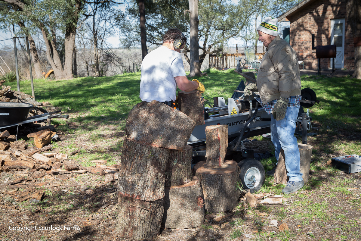 Scurlock Farms - Turning Oak Logs into Split Firewood